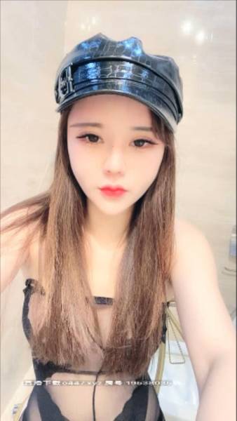 尤物尤物！顶级尤物来袭！170CM高挑的身材[3V 980M 百度盘] – 老司机