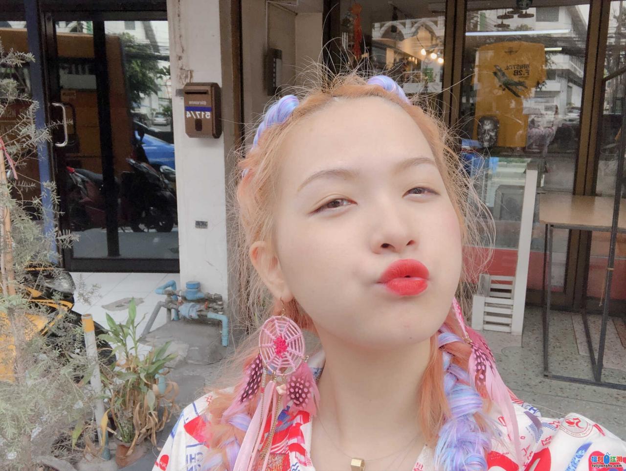 E奶靓妹石高慧 丰满人妻啪啪自拍【58V 7.65GB百度】 – 老司机