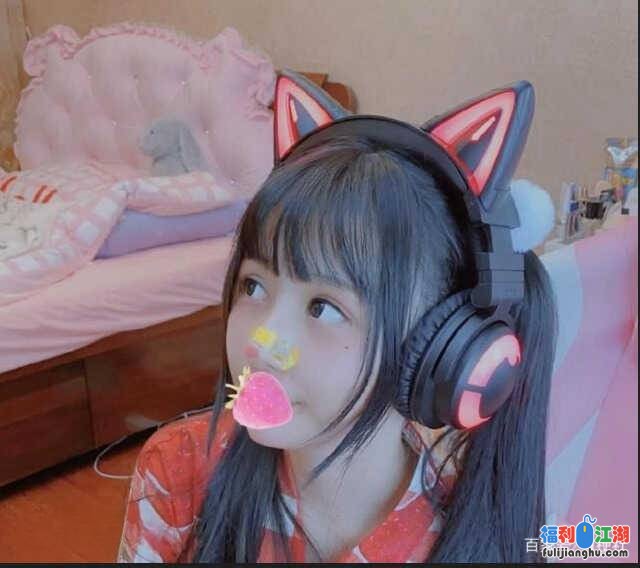 粉嫩没长毛的赛高淋酱JK制服紫薇大尺度福利【1v2.07g百度】 - 老司机